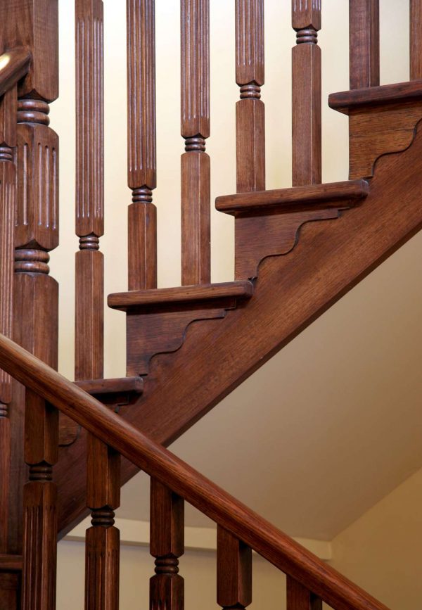Traditional Balustrades & Timber Handrails I Melbourne Stairs