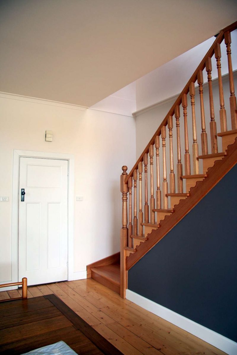 Traditional Balustrades & Timber Handrails I Melbourne Stairs